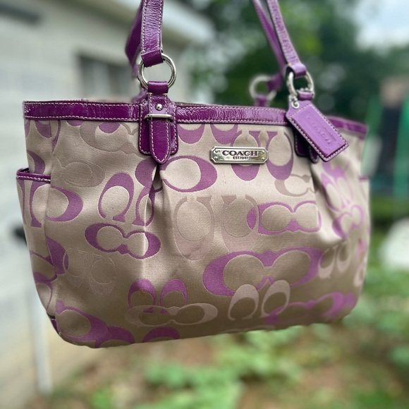 Coach | Bags | Authentic Coach Purse Signature Canvas | Poshmark